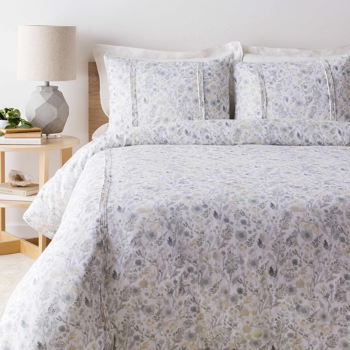 Pregrada White Bedding – Sage & Sill